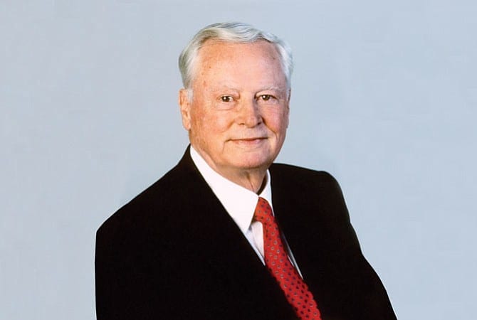 Barron Hilton - saiba mais sobre o ex-presidente da Hilton Hotels