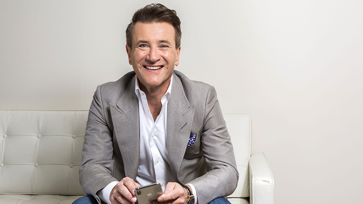 Robert Herjavec - clique e saiba sobre o CEO do Herjavec Group