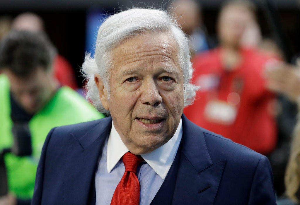 Robert Kraft é o dono da equipe da NFL New England Patriots
