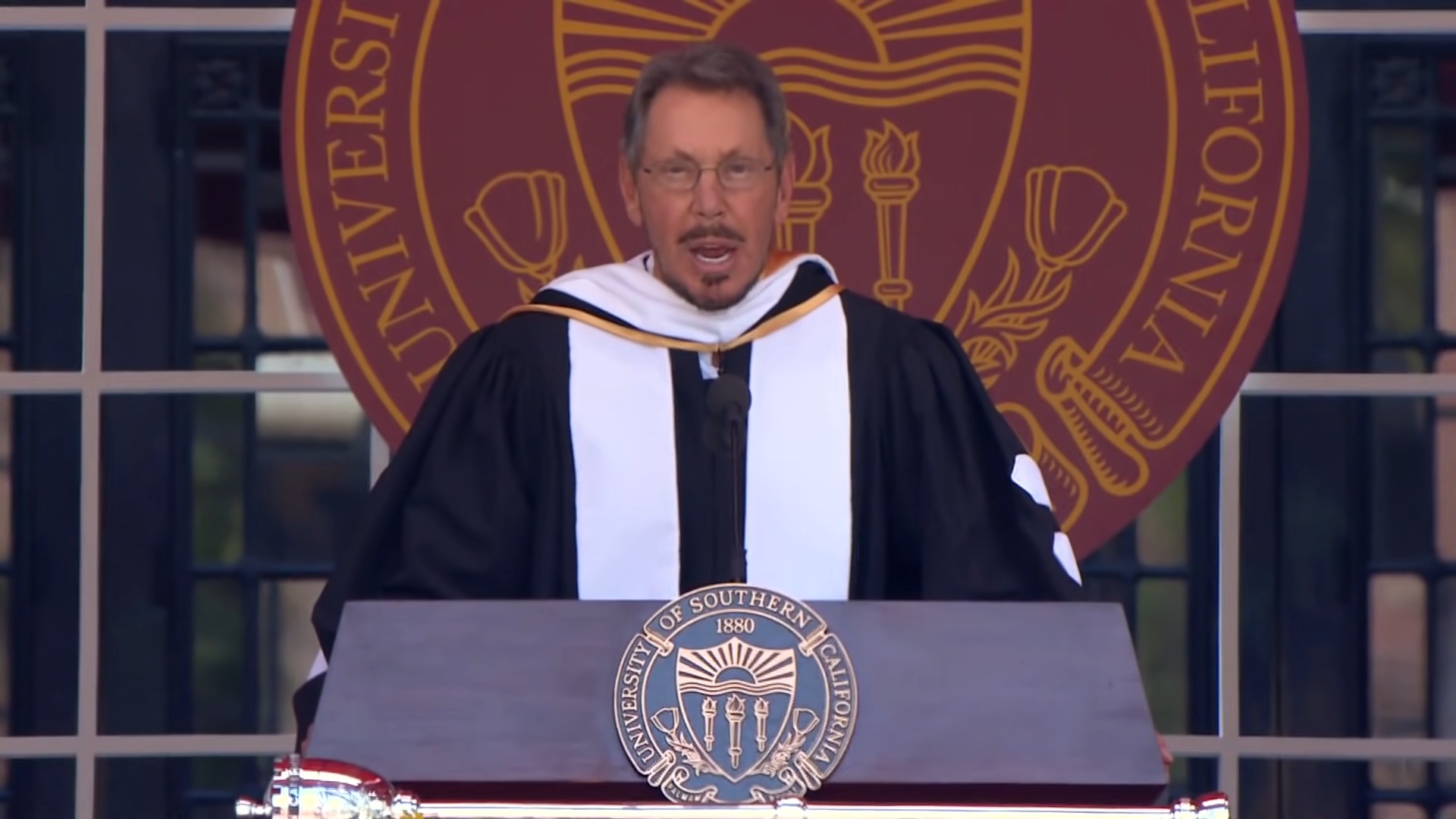 Larry Ellison - história do diretor executivo da Oracle Corporation